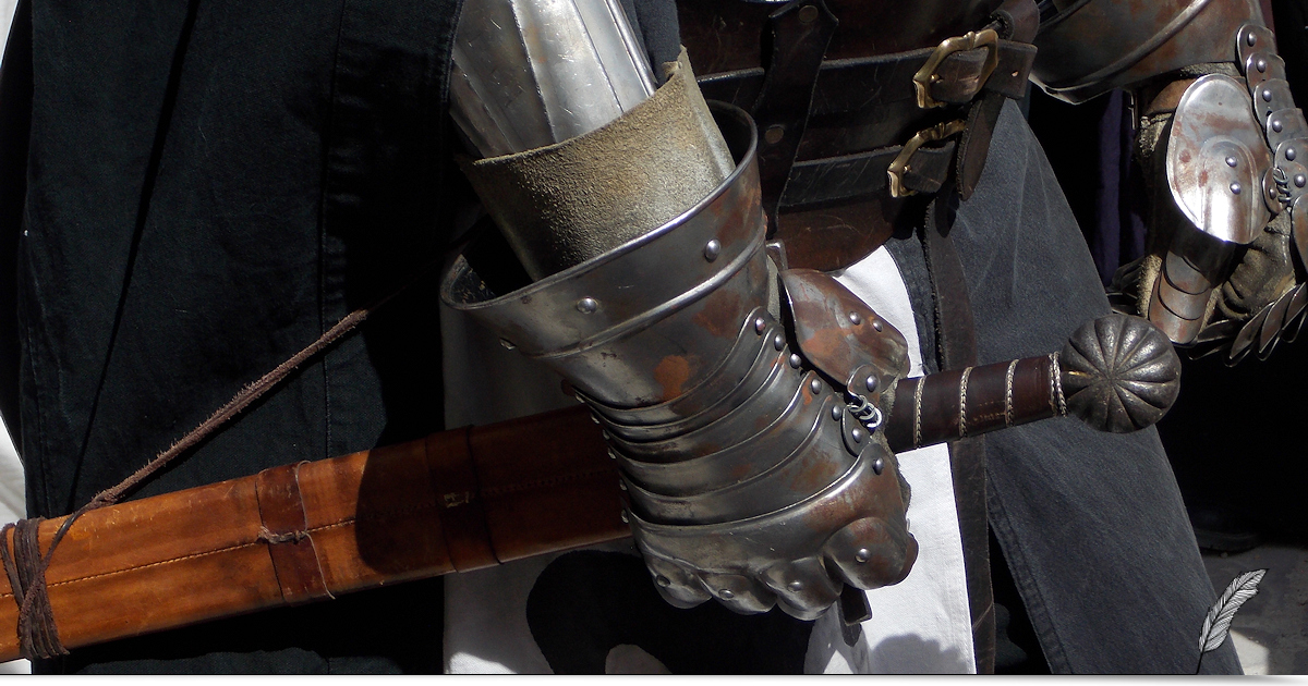 Précommandes : casque, heaume, épées médiévales et templières